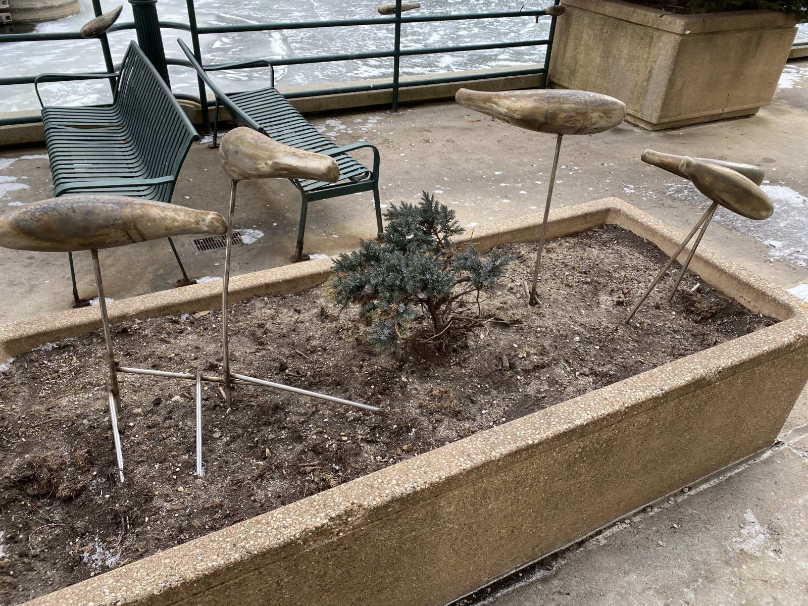 River Sculpture | Milwaukee Riverwalk District